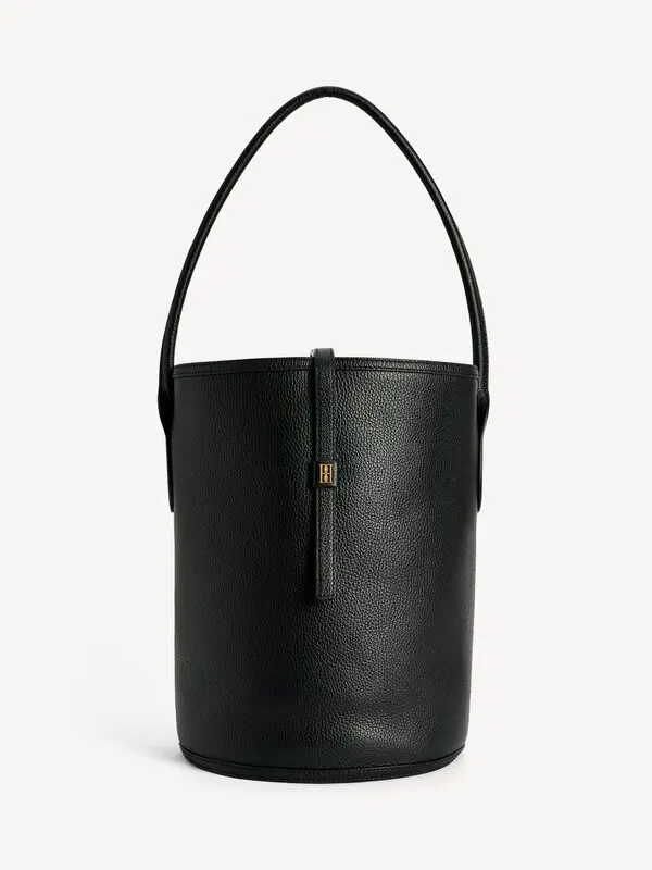 BY MALENE BIRGER Maryllon Grainy Bucket Bag
