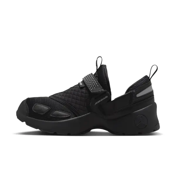 JORDAN Trunner Lx Shoes