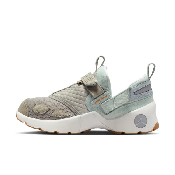 JORDAN Trunner Lx Shoes