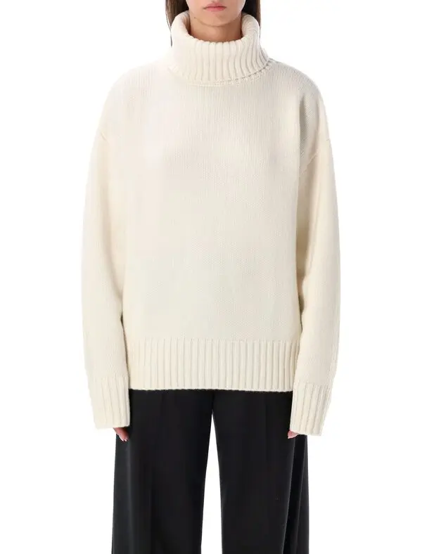 RHEA Sweaters