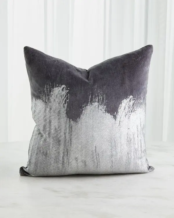 GLOBAL VIEWS Thunder Pillow
