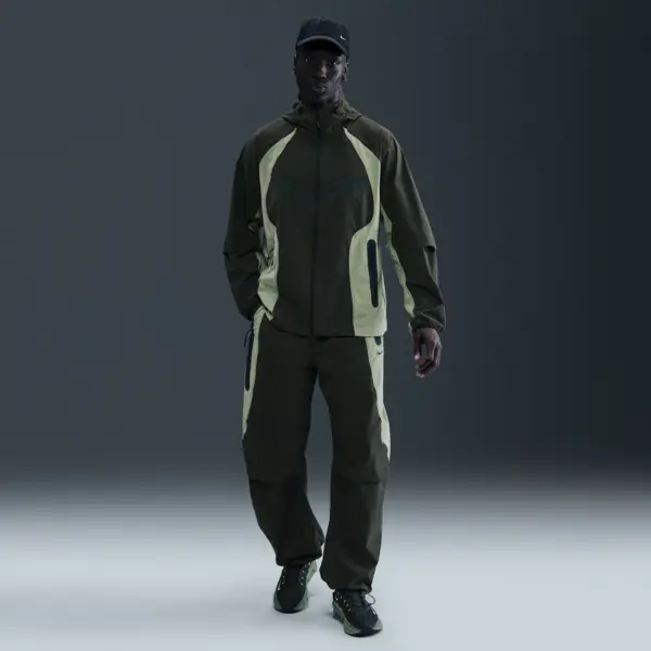 Nike Tech Dri-fit Woven Color-block Oversized Pants