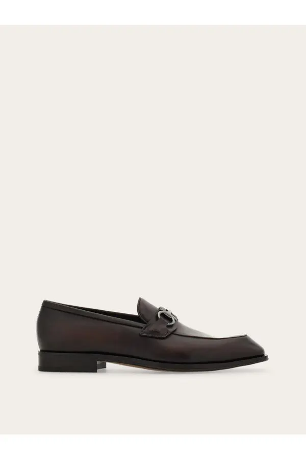 FERRAGAMO Loafer With Gancini Buckle - Natural