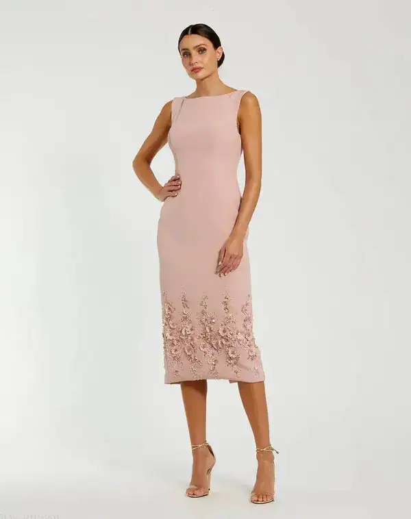 Mac Duggal - Pink Crepe Sleeveless Midi Dress With Flower Beading - US 10