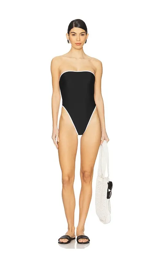 LOVEWAVE Kimi One Piece - Black & White