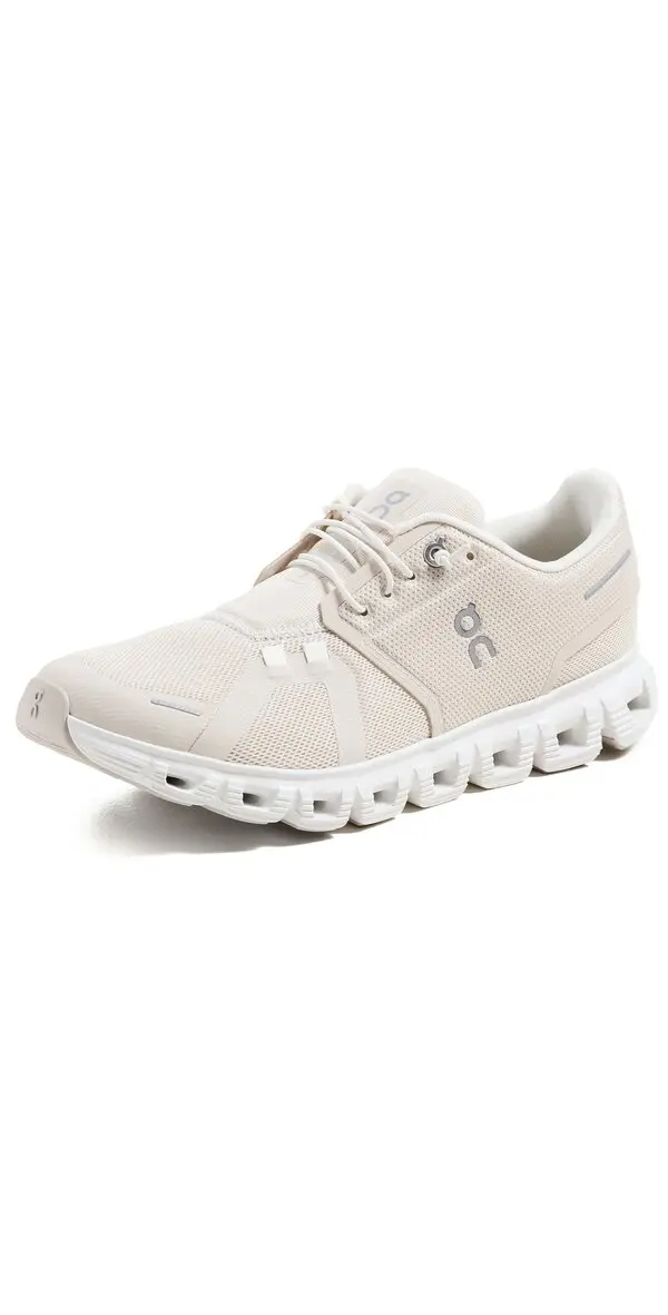 On Cloud Sneakers - Pearl/white