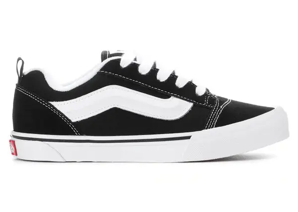VANS Knu Skool Sneakers - Black/true White