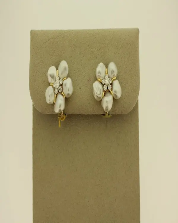 VALENTIN MAGRO 18ky5prl/dia Cluster Earrings