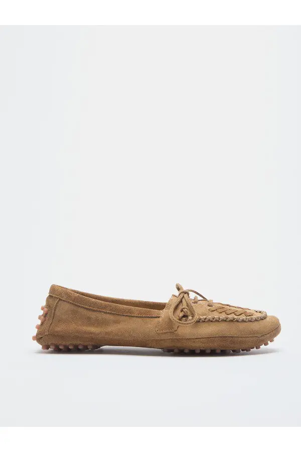 Le Monde Beryl Driver Moccasin Embroidered - Red