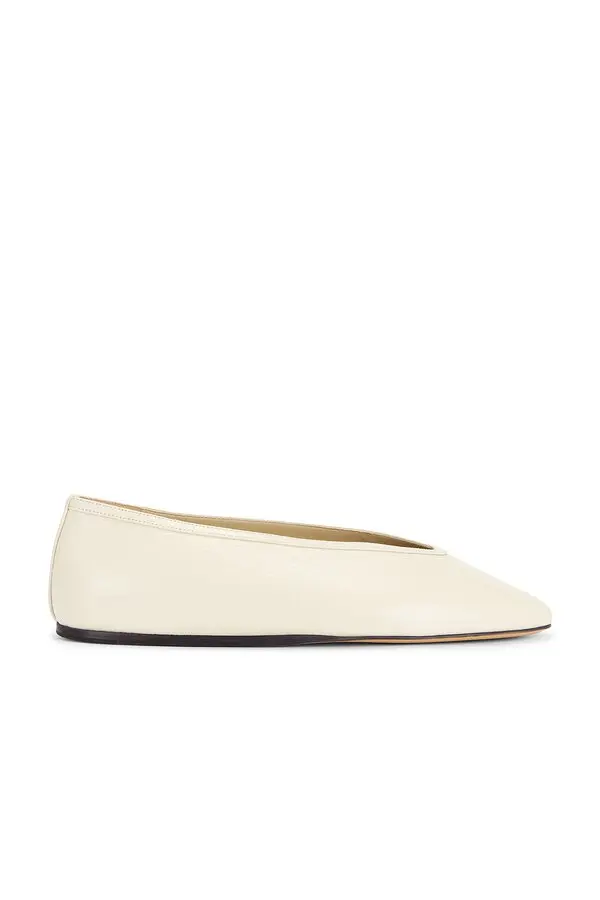 Le Monde Beryl Luna Naplack Leather Slipper