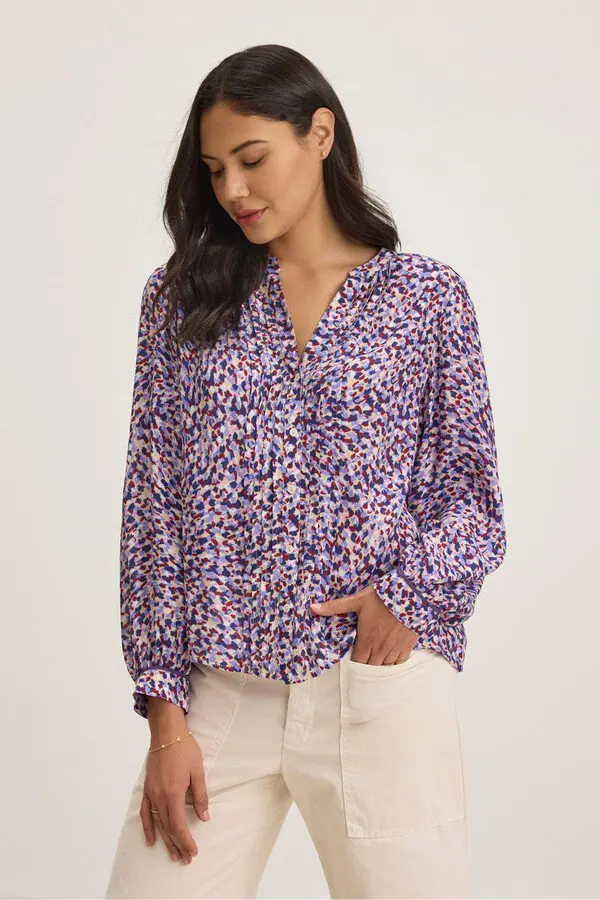 Velvet By Graham & Spencer Elda Printed Top - Gray