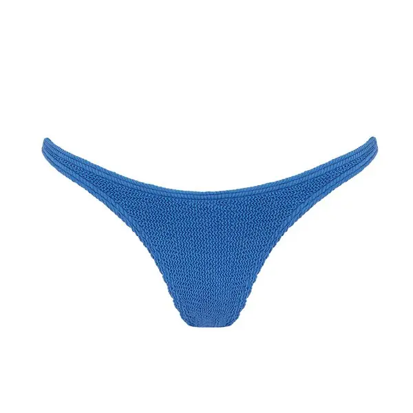 Bond Eye Scene Brief - Lake Recycled