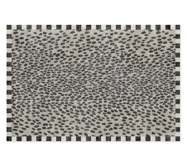 MACKENZIE-CHILDS Snow Leopard 3' X 5' Washable Ug