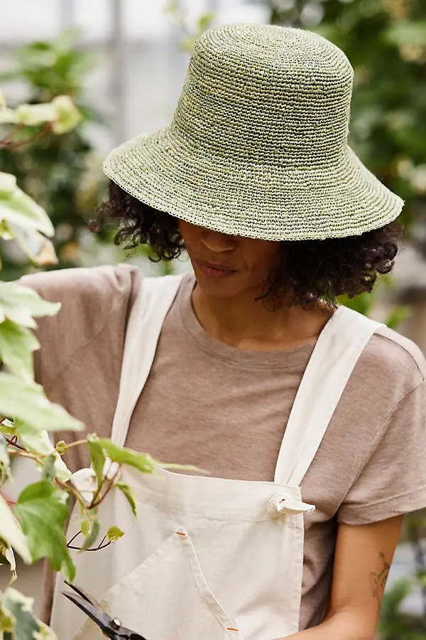 TERRAIN Crochet Raffia Bucket Hat - Green