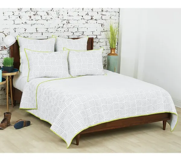 C&F HOME Carol & Frank Spencer Twin Quilt