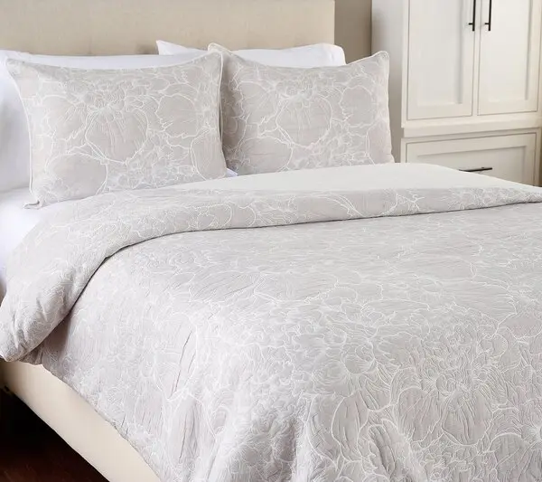NORTHERN NIGHTS As Is Floral Gauze Matelasse Comforter Set-q