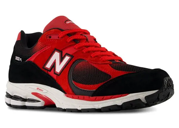 NEW BALANCE 2002rin Sneakers - True Red/black