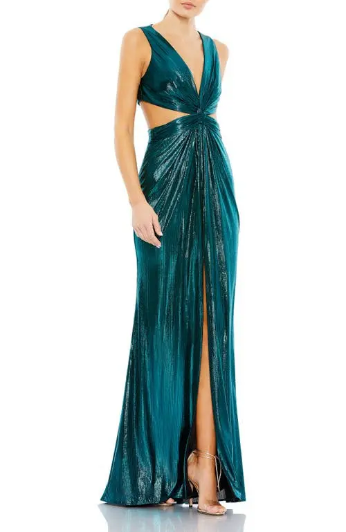 Mac Duggal Sleeveless Metallic Gown