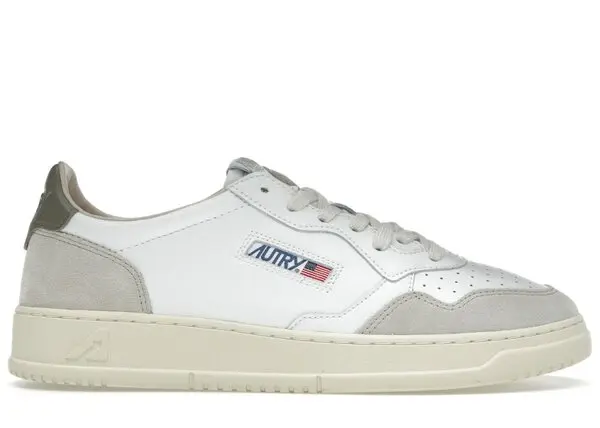 AUTRY Medalist Leather Low Top Sneakers - White/covert Green