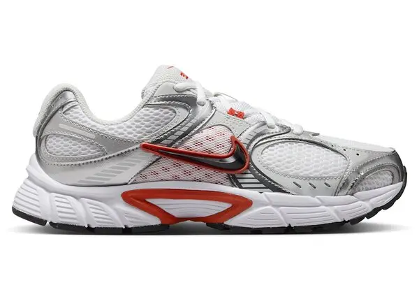 Nike V5 Rnr Sneakers