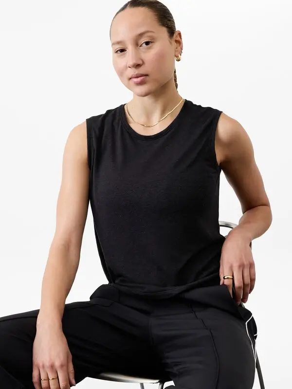 Athleta Muscle Tank Linen Blend - Black