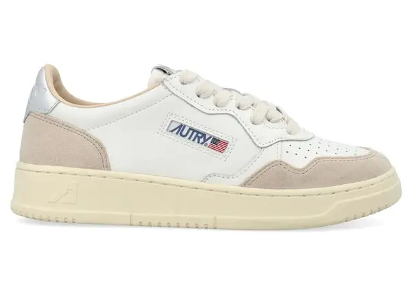 AUTRY Medalist Leather Low Top Sneakers - White/silver