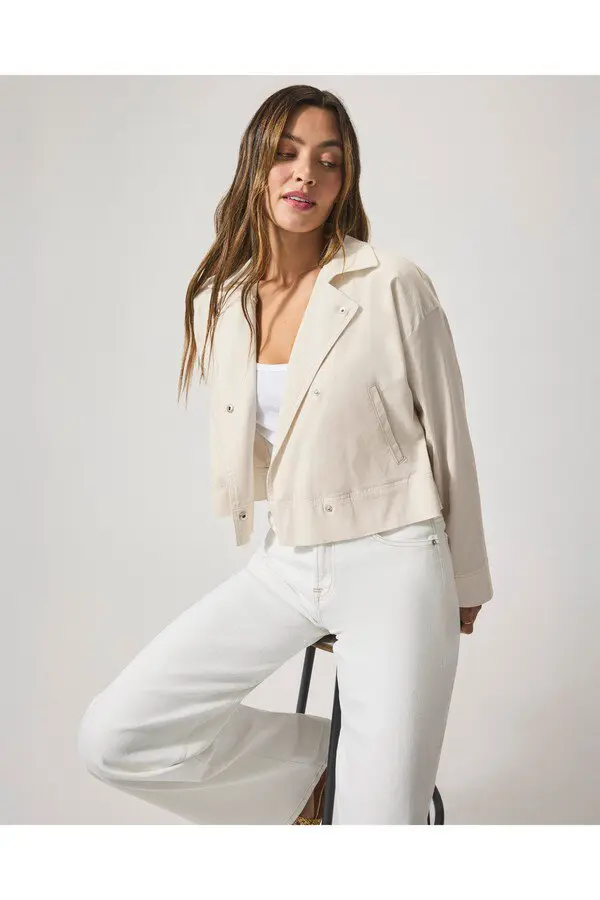 Splendid Destiny Cropped Jacket - Neutral