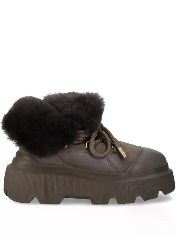 Inuikii Endurance Trekking Boots