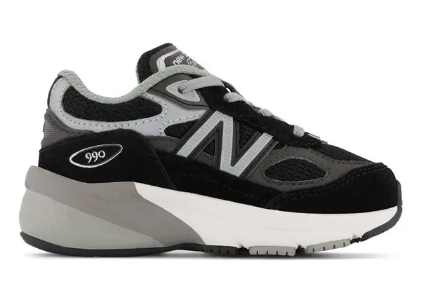 NEW BALANCE 990v6 Sneakers - Black/silver