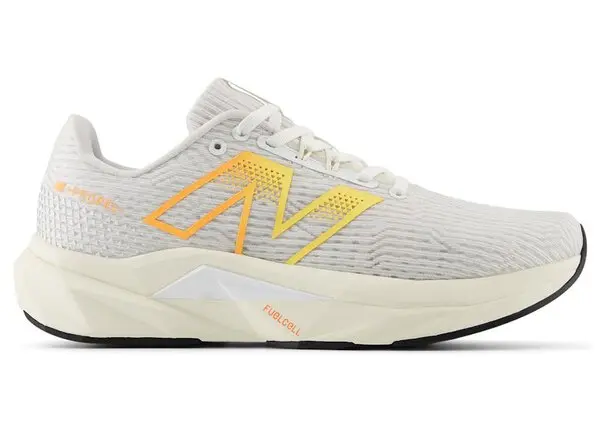 NEW BALANCE Fuelcell Propel V5 Sneakers - White/black/hot Mango
