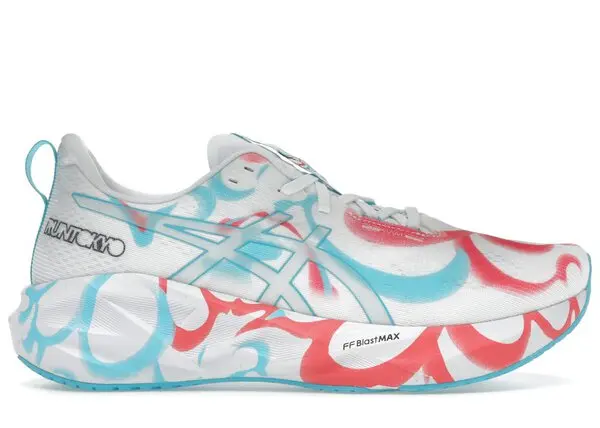 Asics Novablast 5 Tokyo Marathon Sneakers