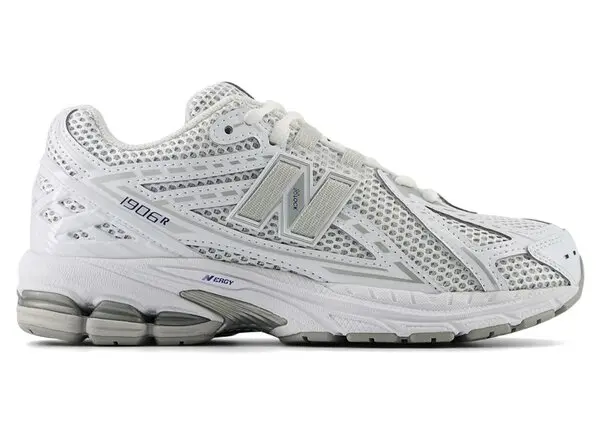 NEW BALANCE 1906rin Sneakers - White/raincloud
