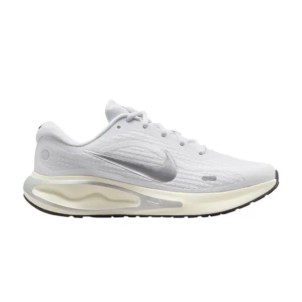 Nike Journey Run Athletic Sneakers - White