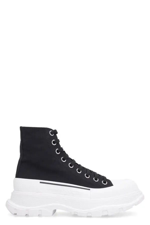 Alexander McQueen Tread Slick Lace-up Ankle Boots - Black
