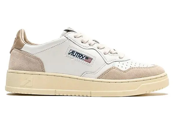 AUTRY Medalist Leather Low Top Sneakers - White/pepper