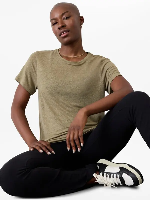 Athleta Getaway Linen Blend Tee - Olive Branch