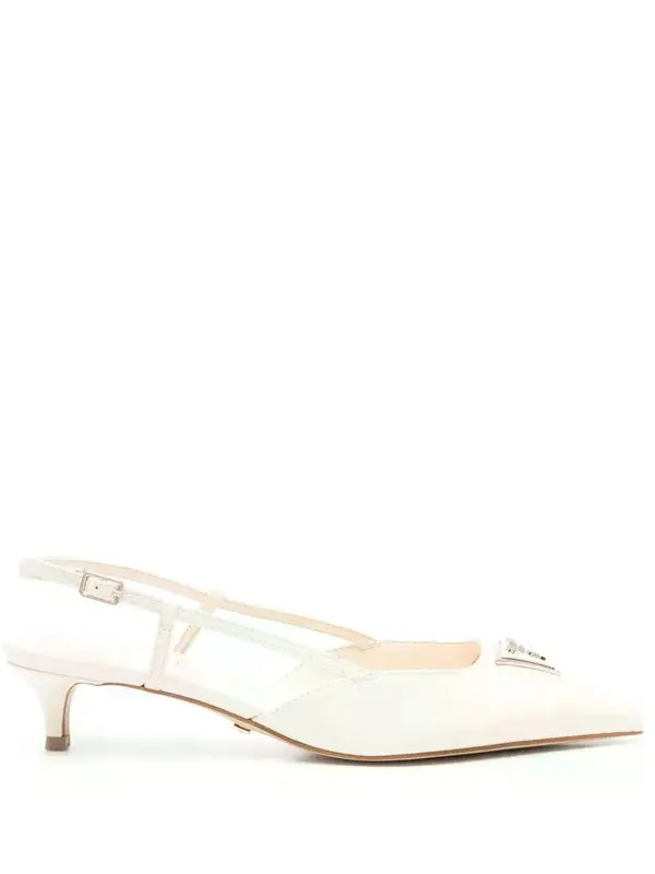Guess Jesson Pumps