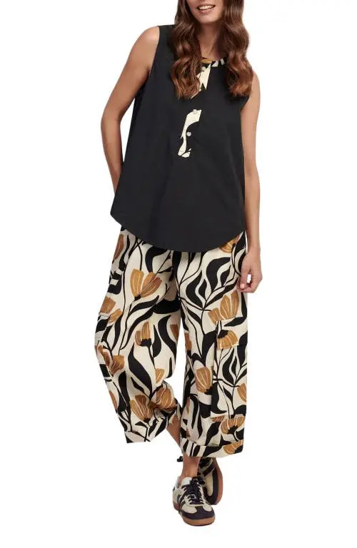 Alembika Sleeveless Contrast Trim Blouse
