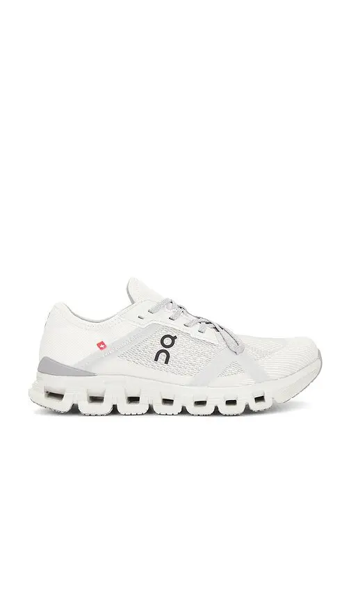 On Cloud X 4 Ad Sneaker - Wolf & Alloy