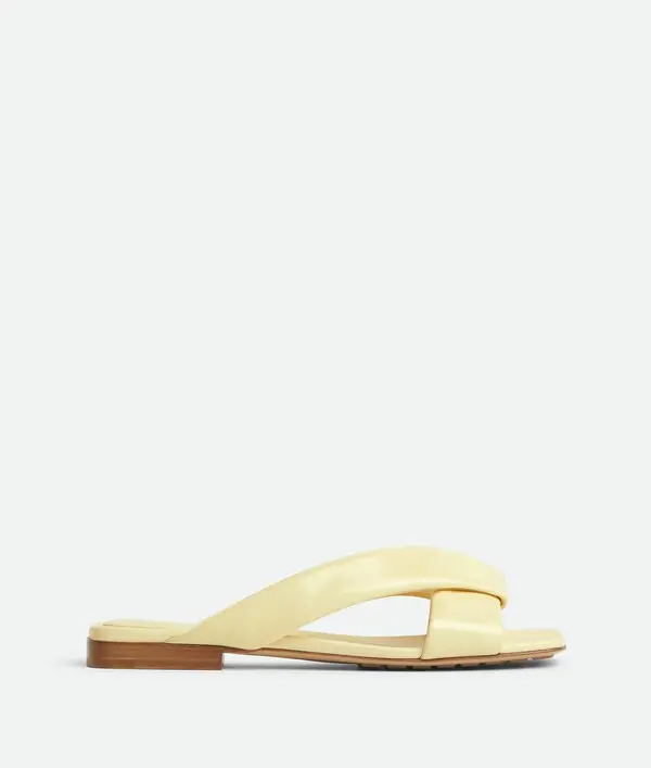 Bottega Veneta Riva Flat Mule - Camomile