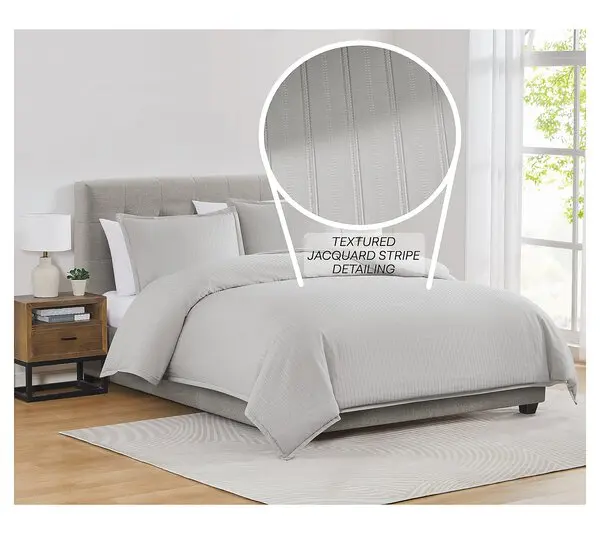 ROYAL VELVET Olivia Stripe King Comforter Set