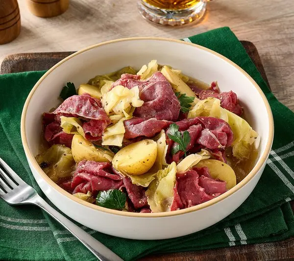 HAPPY TO MEAT YOU 3-lbs Premium Cured Corned Beef