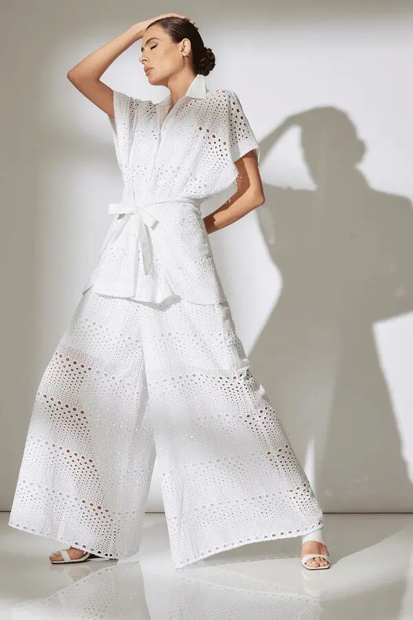 Natori Round Eyelet Kimono Wrap Shirt