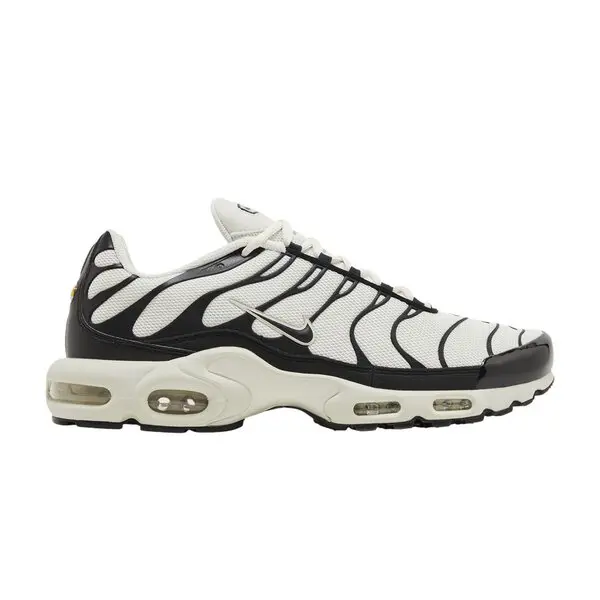 Nike Max Plus Essential Sneakers - White