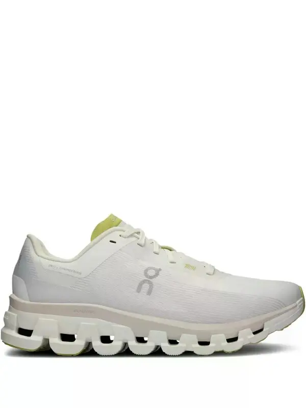 On Cloudflow 4 Sneakers