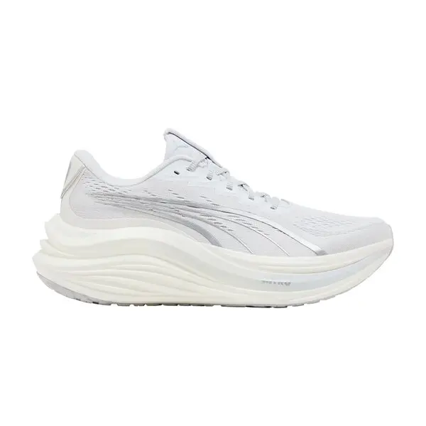 PUMA Magmax Nitro Sneakers - White