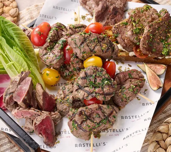RASTELLI'S 2-oz Black Angus Filet Medallions