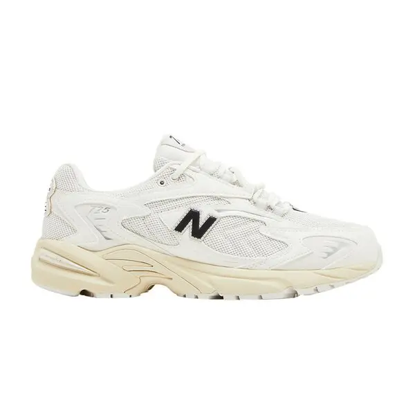 NEW BALANCE 725v1 Sneakers - Cream