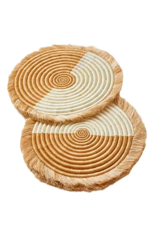 INDEGO AFRICA Akeza Fringe Placemat In White