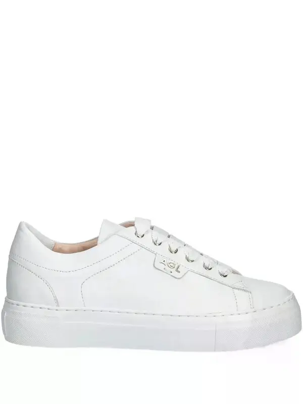Agl Brigida Trainers